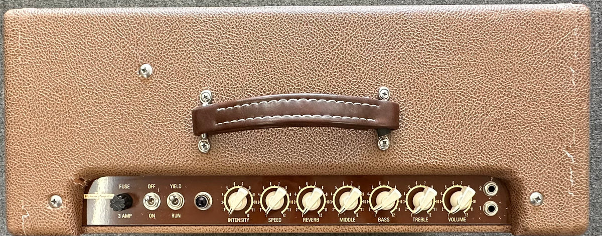 Victoria Amps Victorilux 310 Combo Amp – Harbor Music (310) 406-3090